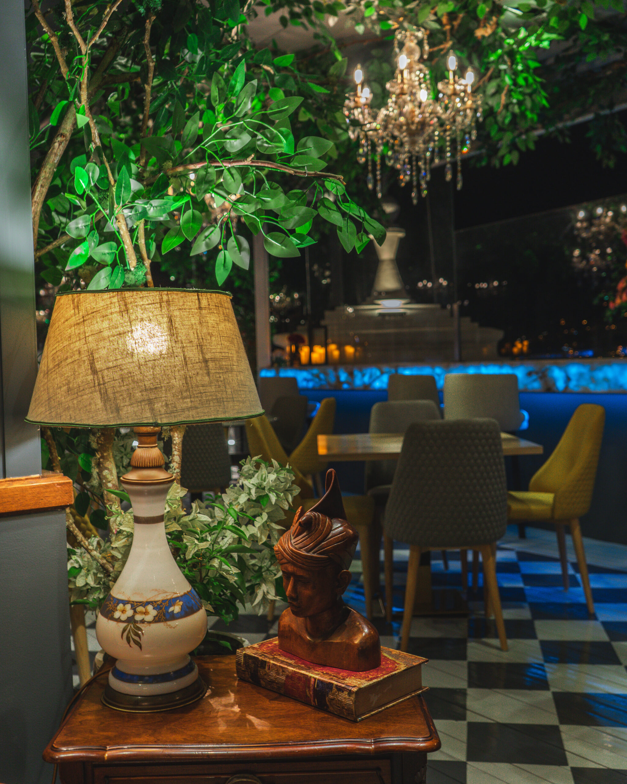 ZAZA 360 BAR LOUNGE – Itza Boutique Hotel